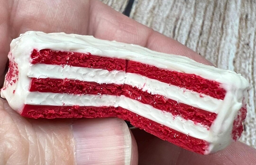 Red Velvet Cake Magnet, Cake Magnet,food Magnet - Etsy