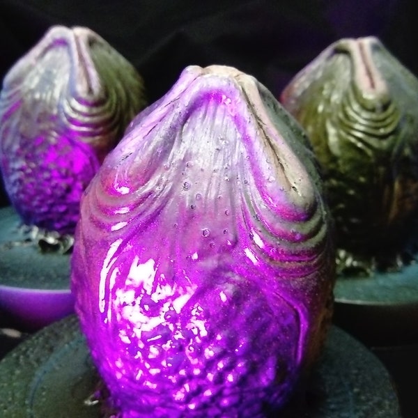 Alien Egg Sculpture - Etsy