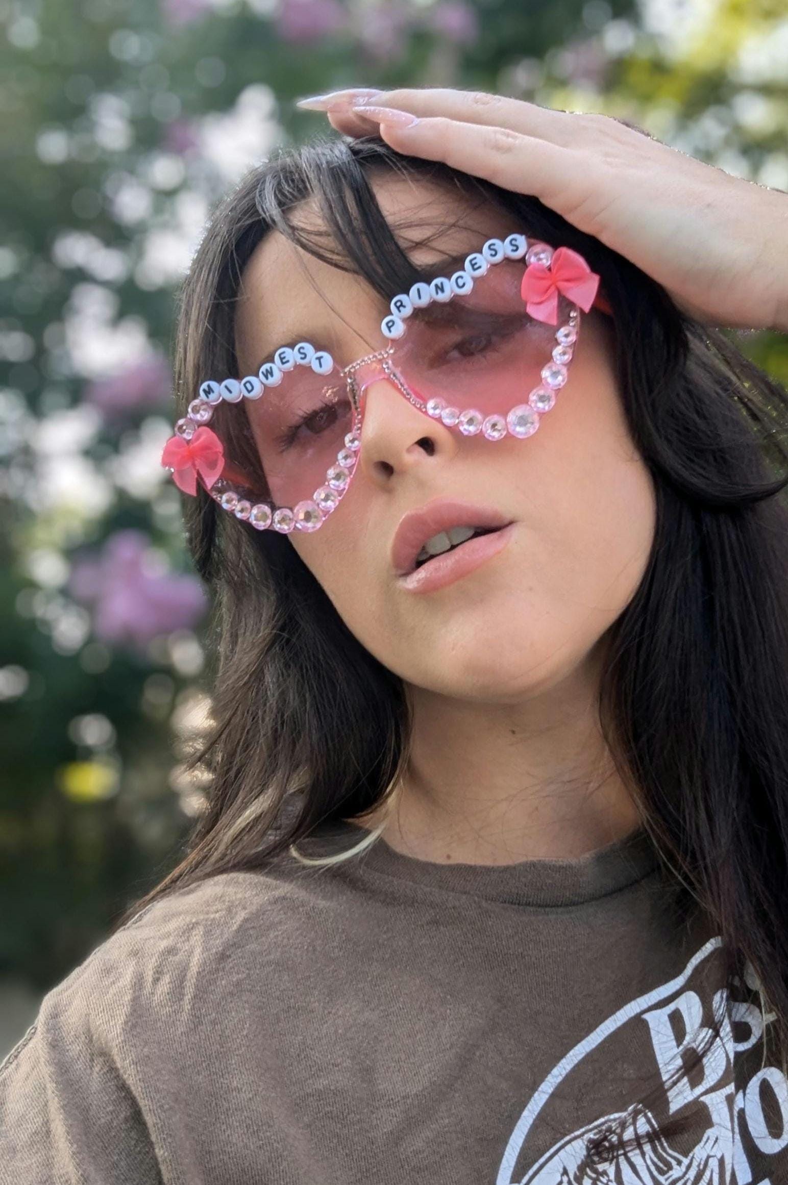 Chappell Roan Inspired 'midwest Princess' Heart Shaped Festival Sunnies ...
