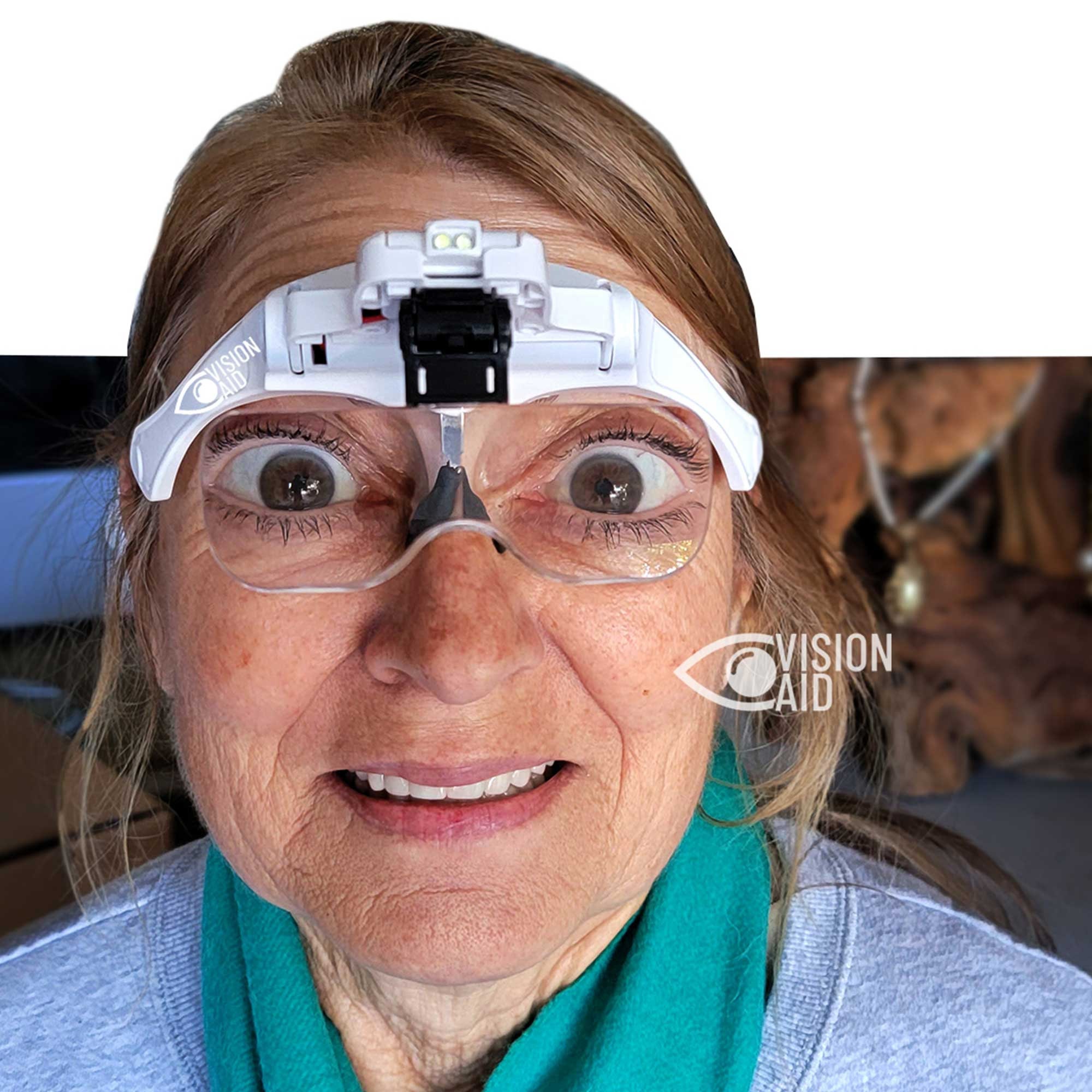 VISION AID ™ Magnifying Glasses With LED Light Case - Etsy