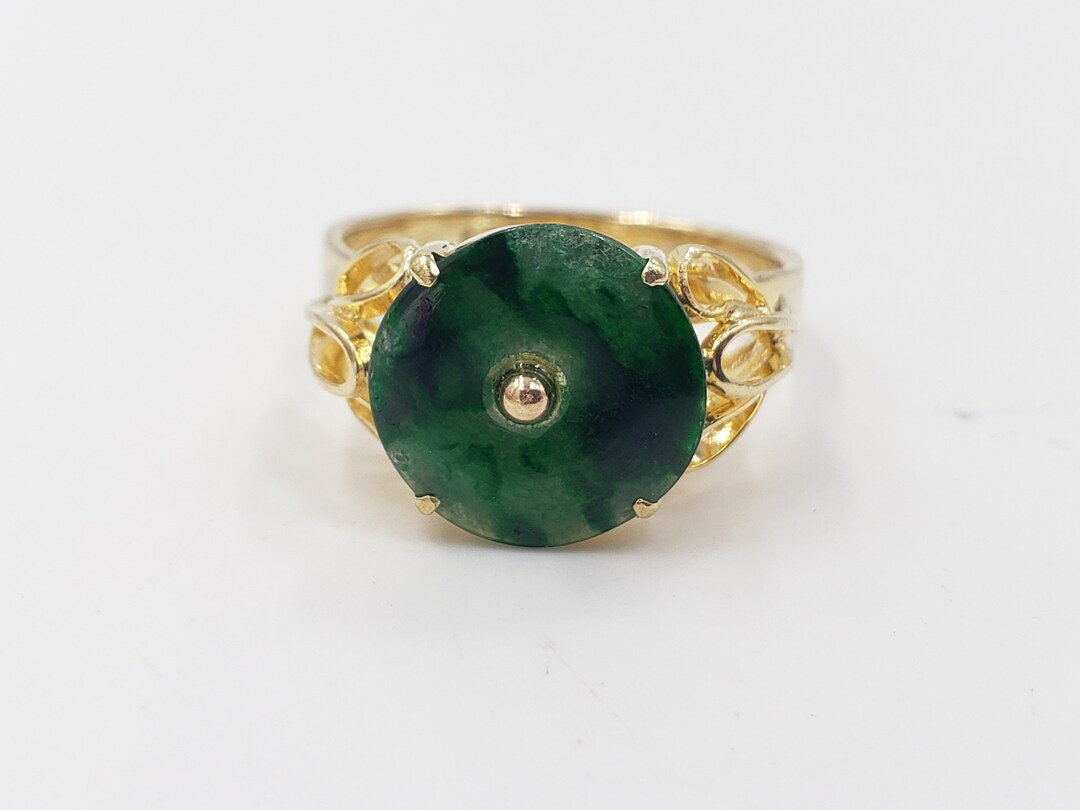 Round Cut Jade Ring in 14KT Yellow Gold Vintage Size 6.5 - Etsy UK