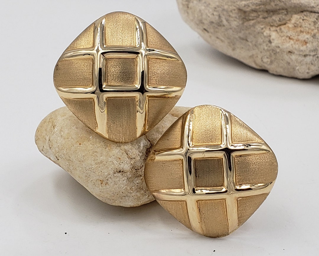 14kt Yellow Gold Rounded Square Matte and Polished Earring -omega Back ...