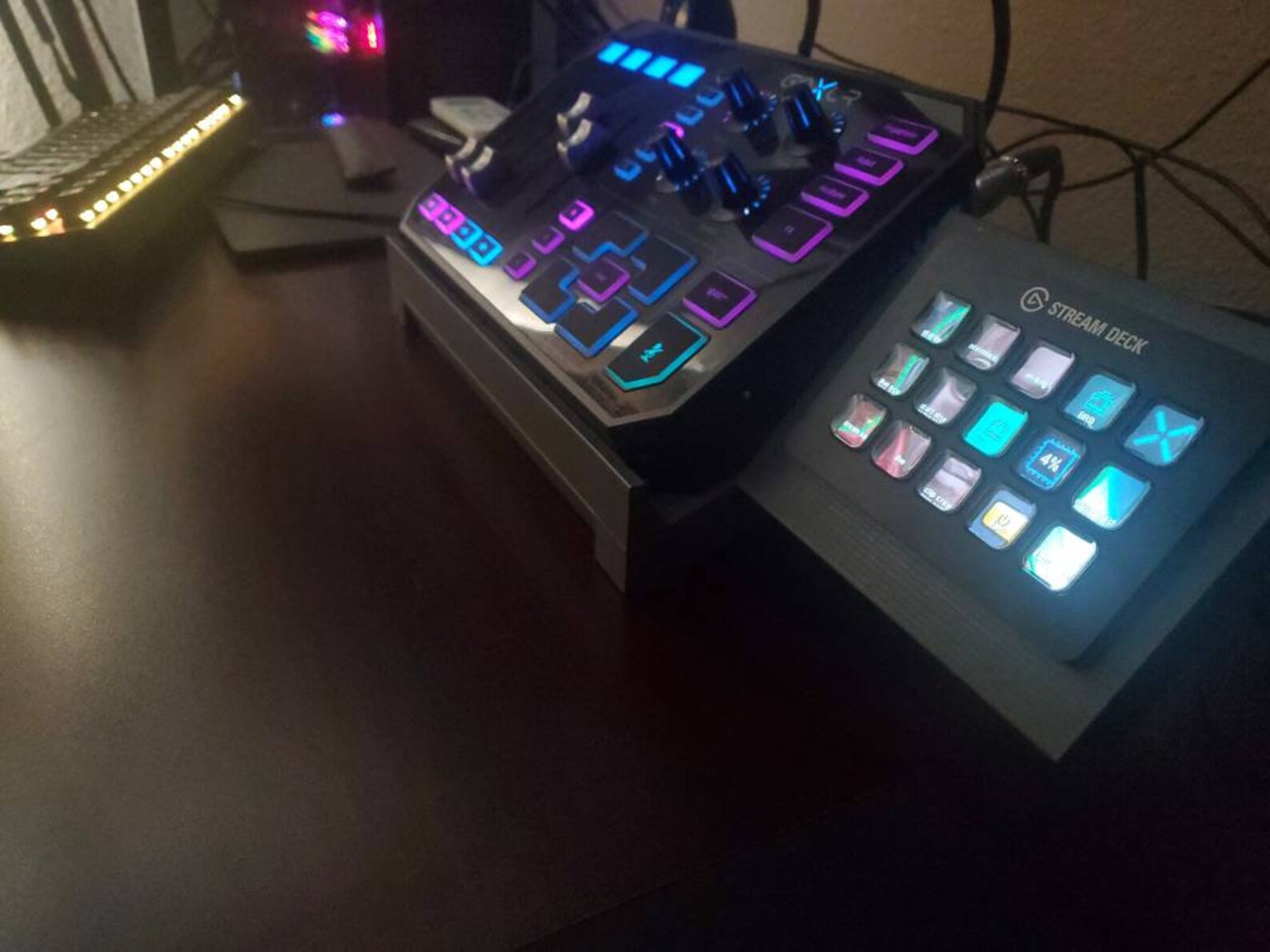 Streamer Pro Kit Goxlr Stand Goxlr Mount Goxlr Stream - Etsy