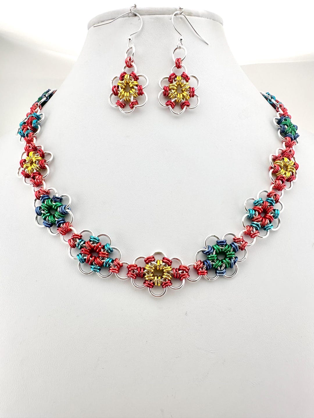 Japanese Lace Flower Rainbow Chain Maille Necklace: Silver Plated ...