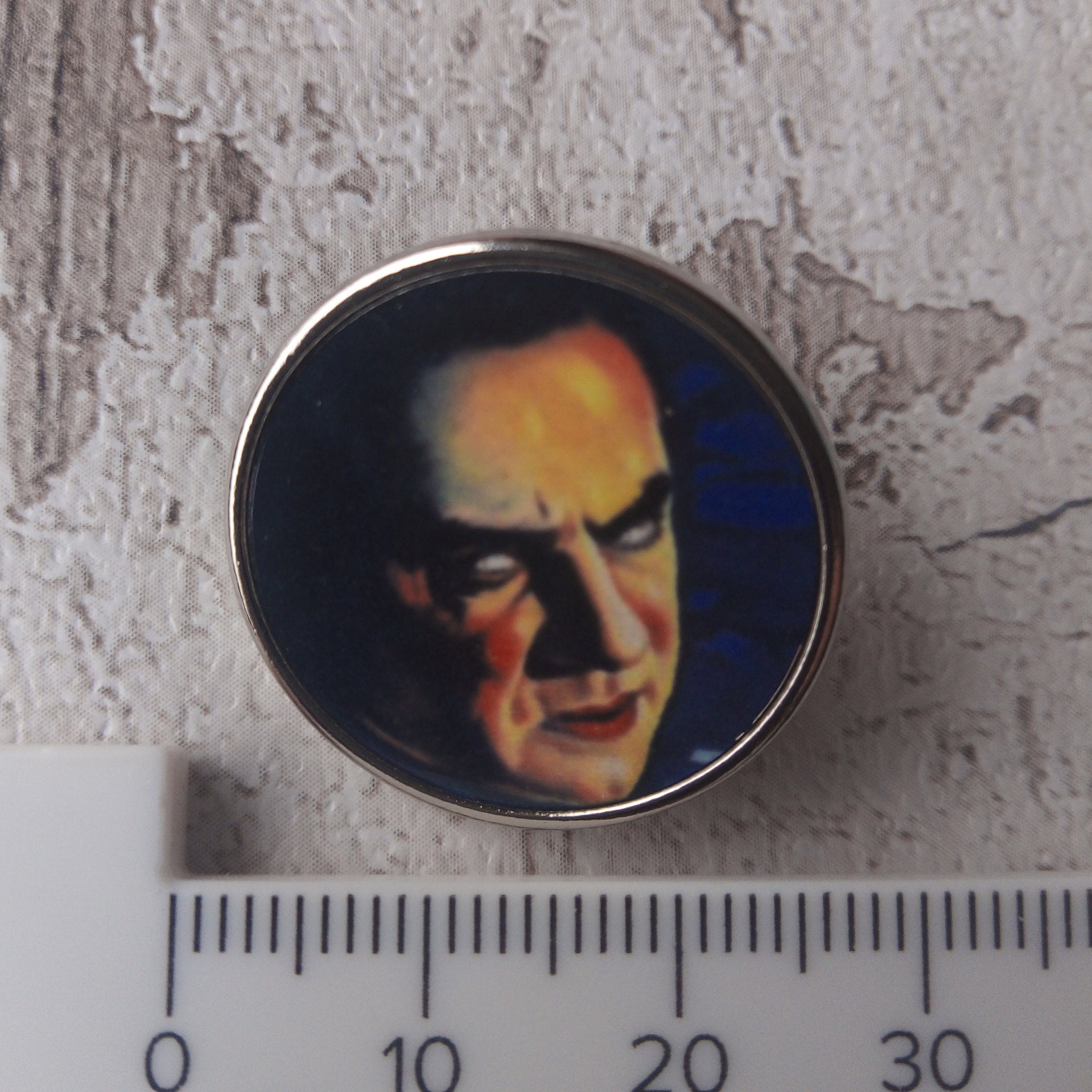 Classic Horror Movie Pin Badges - Etsy