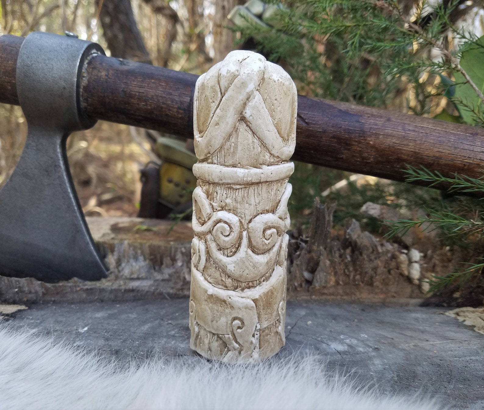 Thor Totem Altar Statue Asatru Figurines - Etsy
