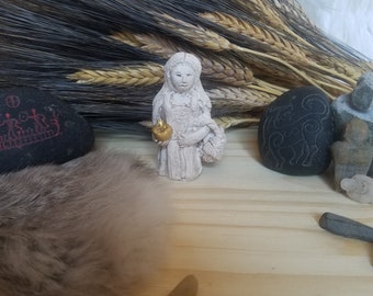 Hel of the Underworld Statue Pocket Sized Hela Norse Gods Idol Totem ...