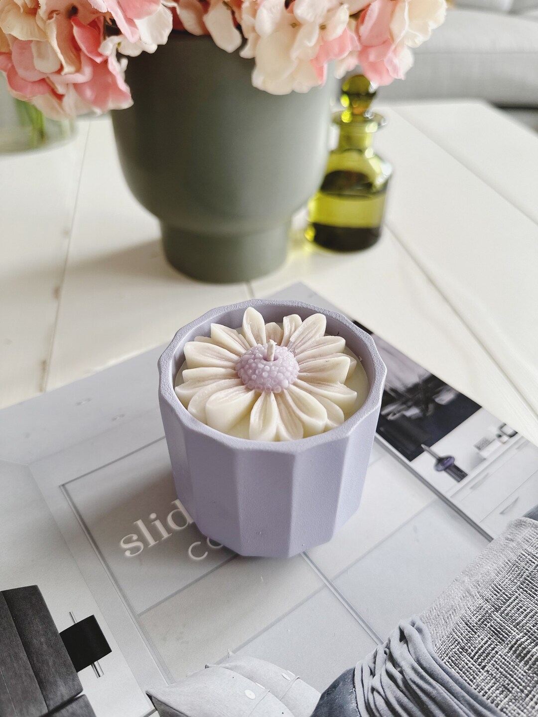 Daisy Candle Purple Daisy Flower Soy and Bees Wax Candle Beautiful Home ...