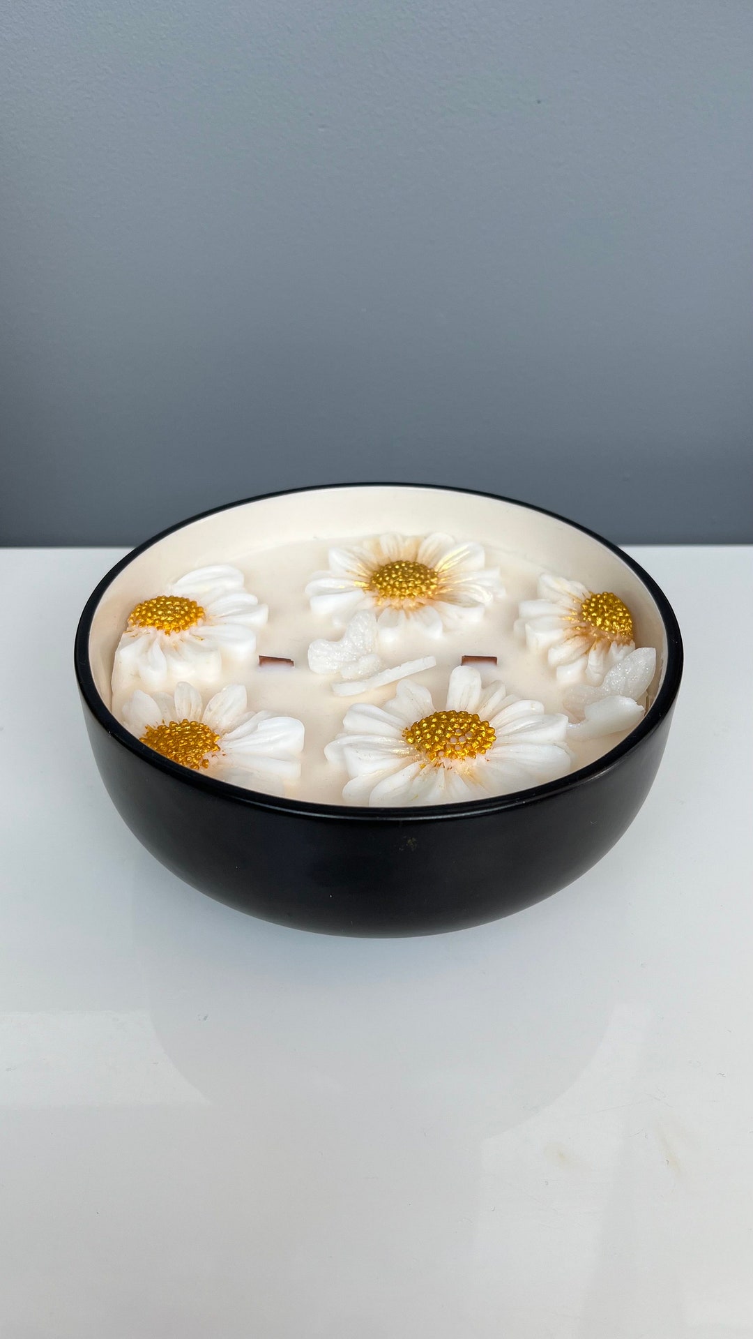 Daisy Candle Large - Daisy Flower Soy and Bees Wax Candle - Beautiful ...