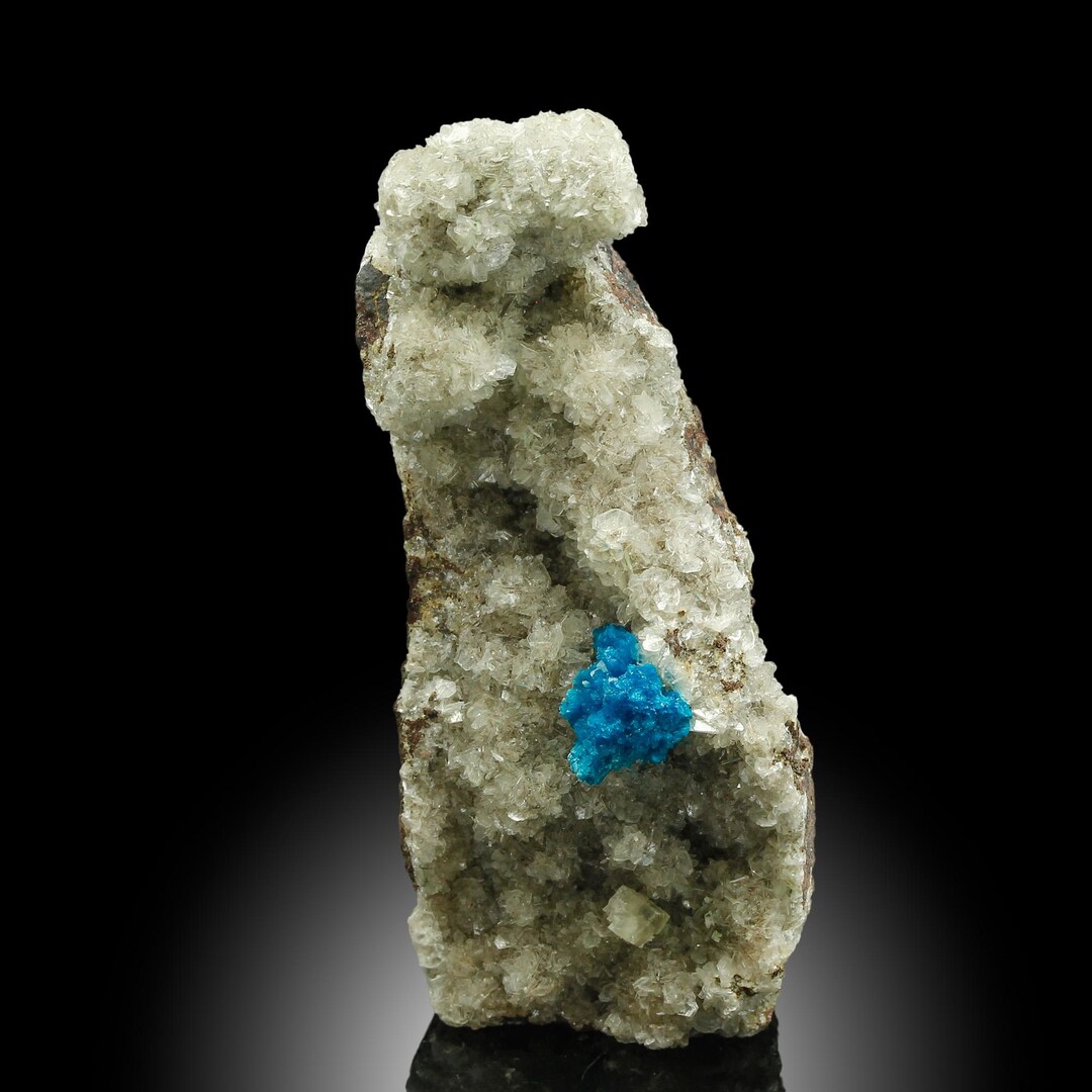 Royal Electric Blue Pentagonite & Cavansite on Stilbite | Exquisite ...