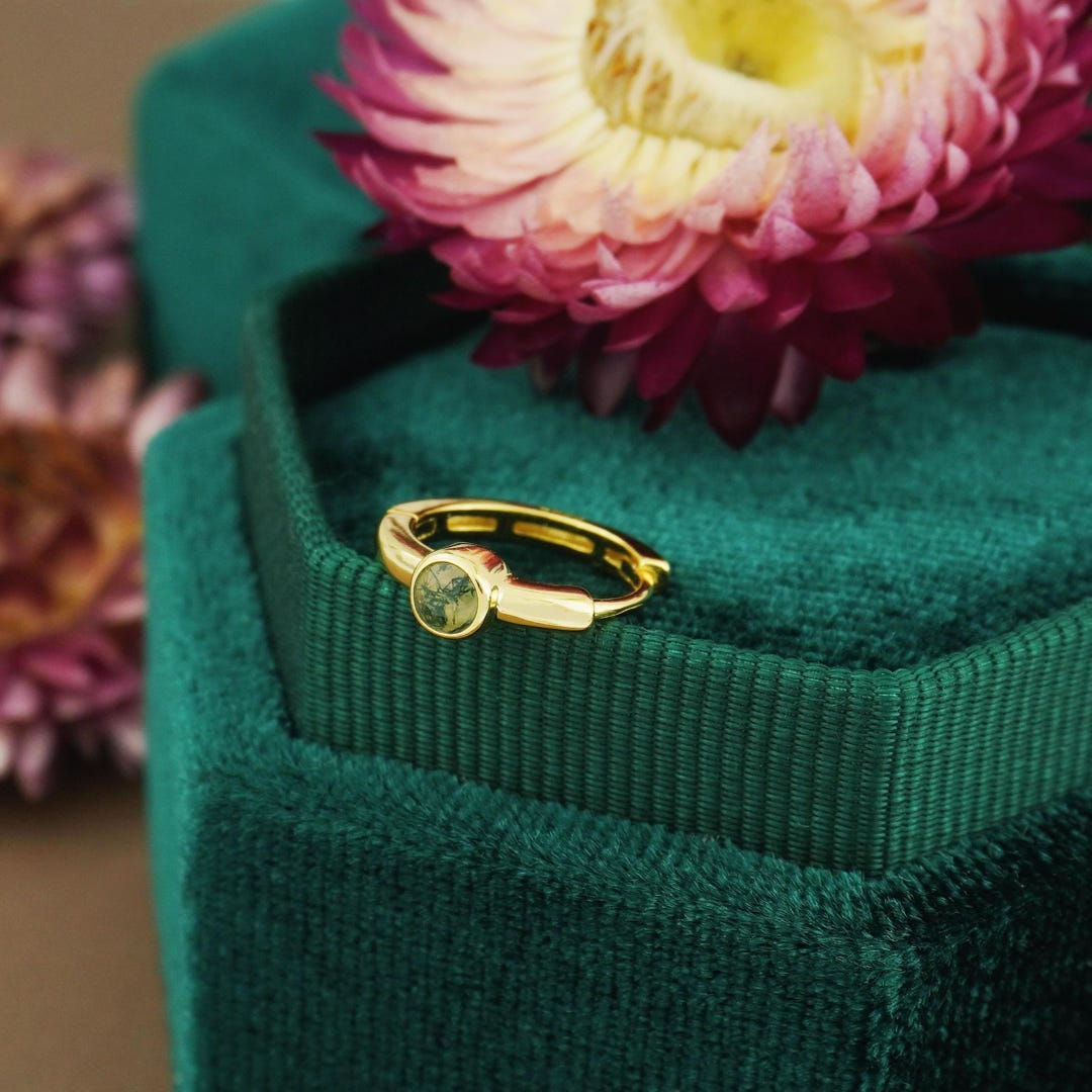 1 Pc Natural Moss Agate Huggie Hoop Earring in Gold Plated Over ...