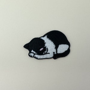 Sleeping Cat Patch, Choices of 6 Design, Embroidered Iron on Sewing on ...
