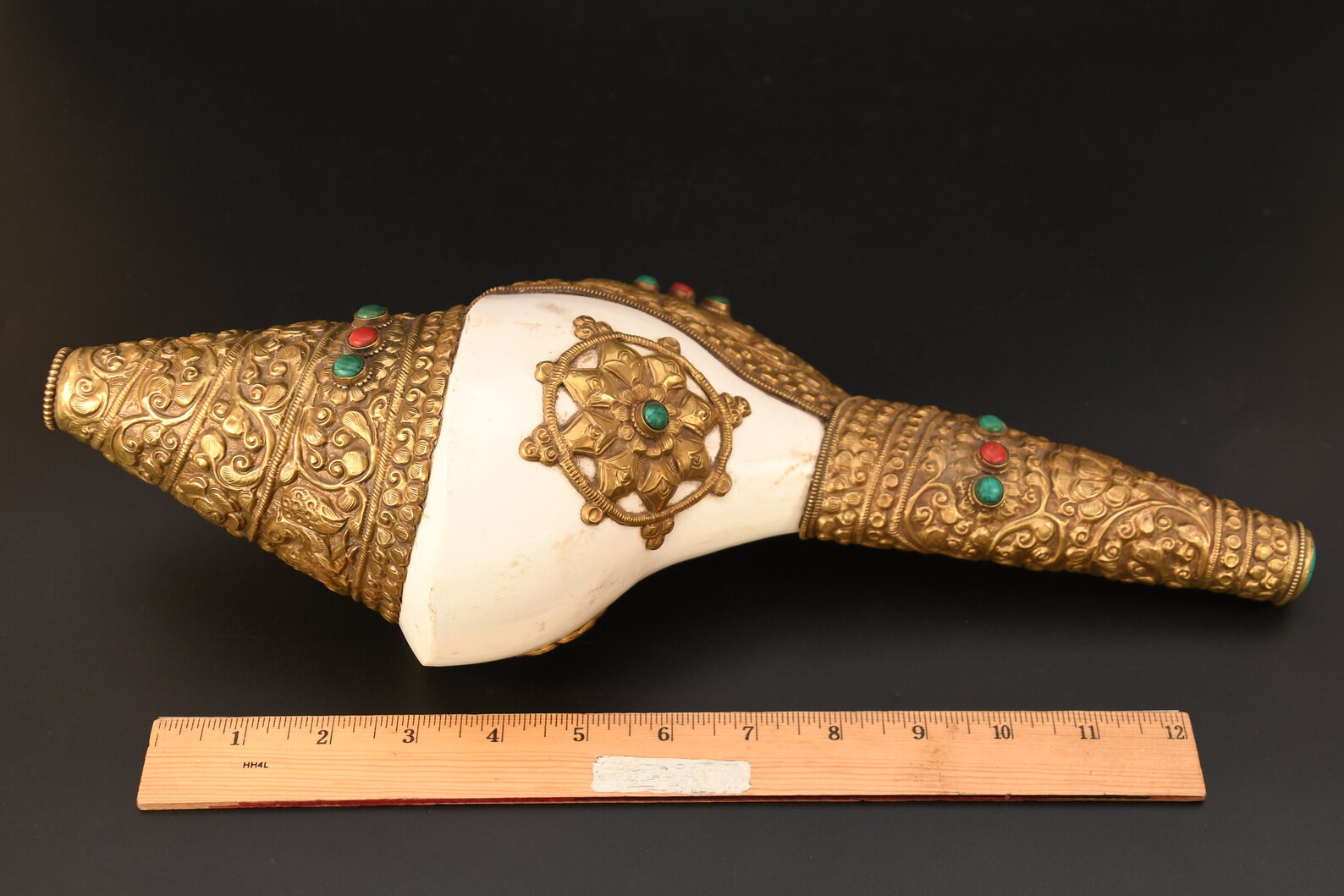 Conch Shell Shankh With Loud Echo Sound Sculptured Vishvarupa - Etsy