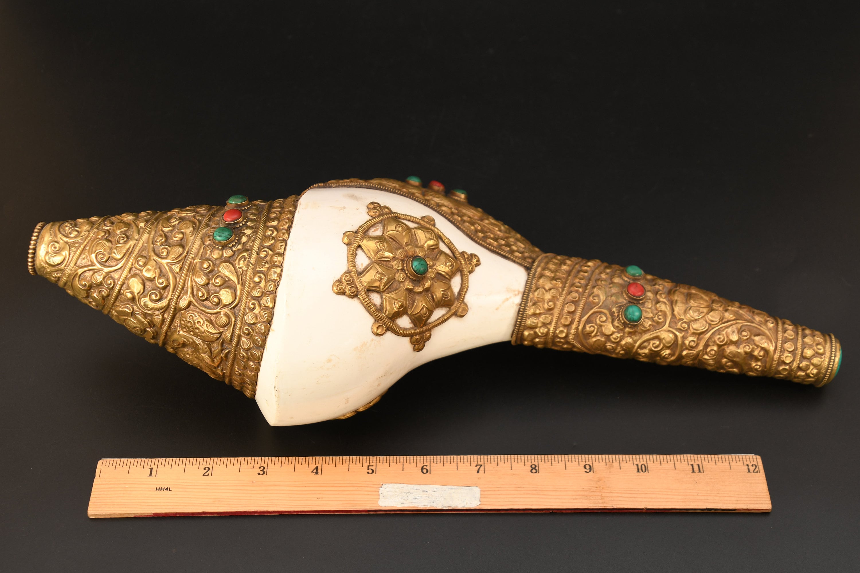 Conch Shell Shankh With Loud Echo Sound Sculptured Vishvarupa - Etsy