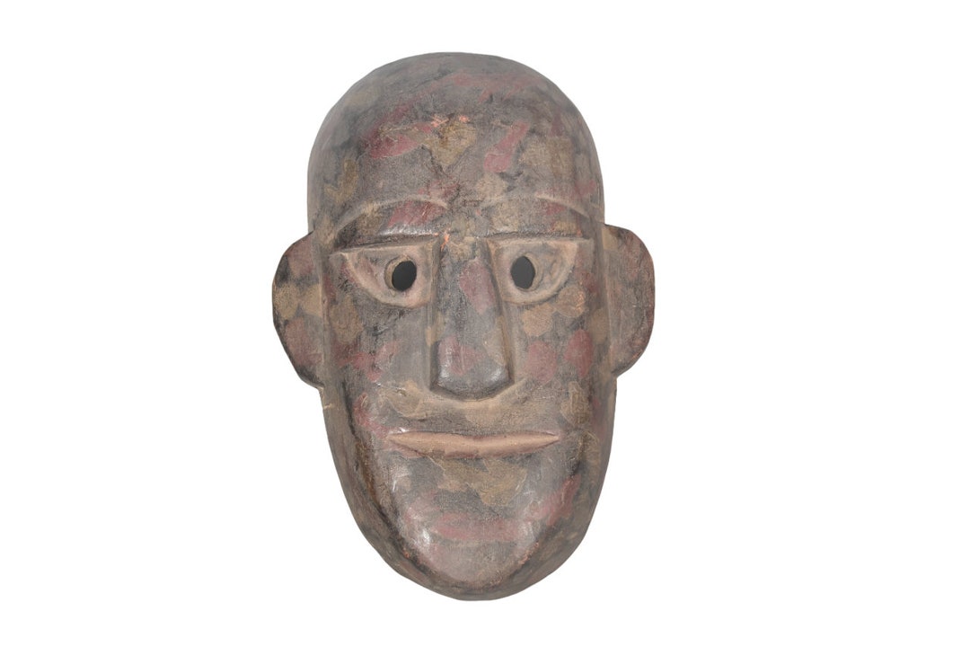 Vintage Handcrafted Wooden Saman Mask - Authentic Festival Décor ...