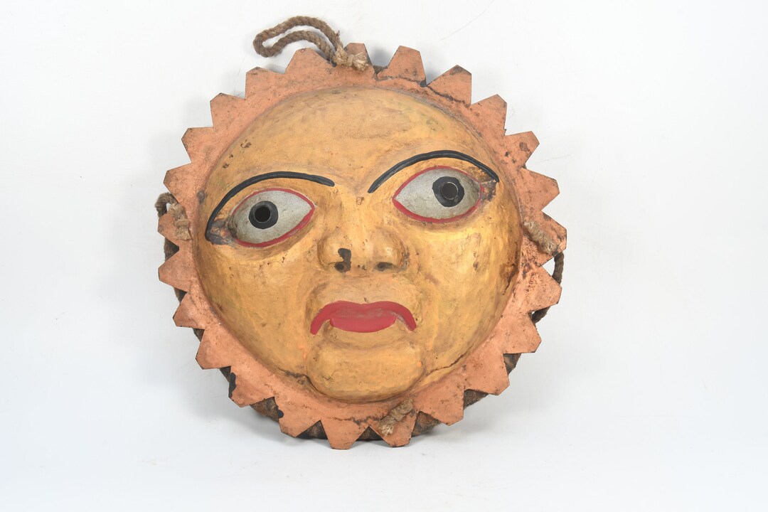 Metal Handmade Antique Tibetan Buddhism Collectible Sun Carved Wall ...