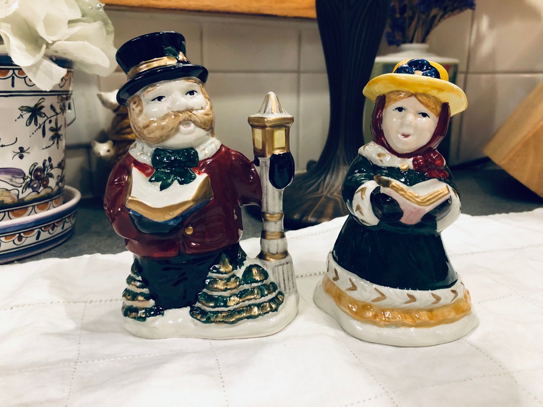 OCI Omnibus Ceramic Christmas Village Carolers Figural Holiday Salt ...
