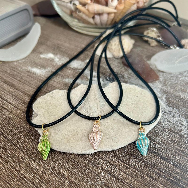 BeachyDesignsStudio - Etsy