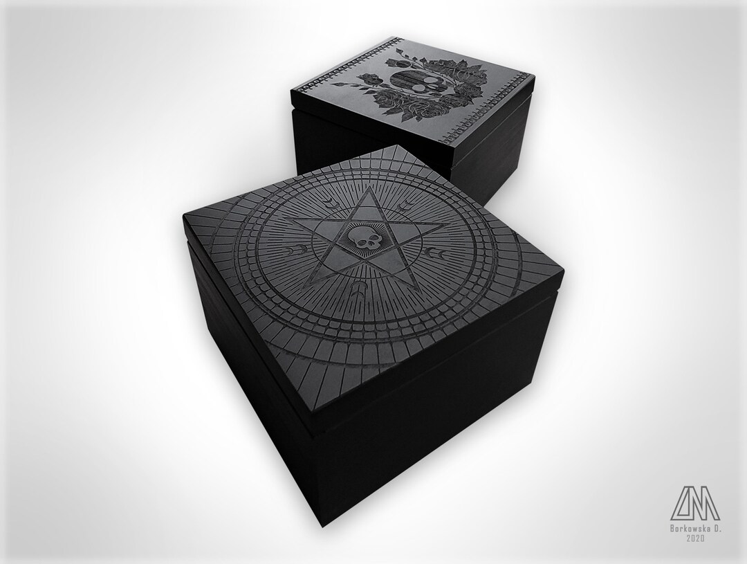 Black, Engraved Box 20 X 20cm Goth Gothic Skull Roses Vintage Jewelry ...