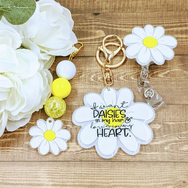 Daisy Keychain - Etsy