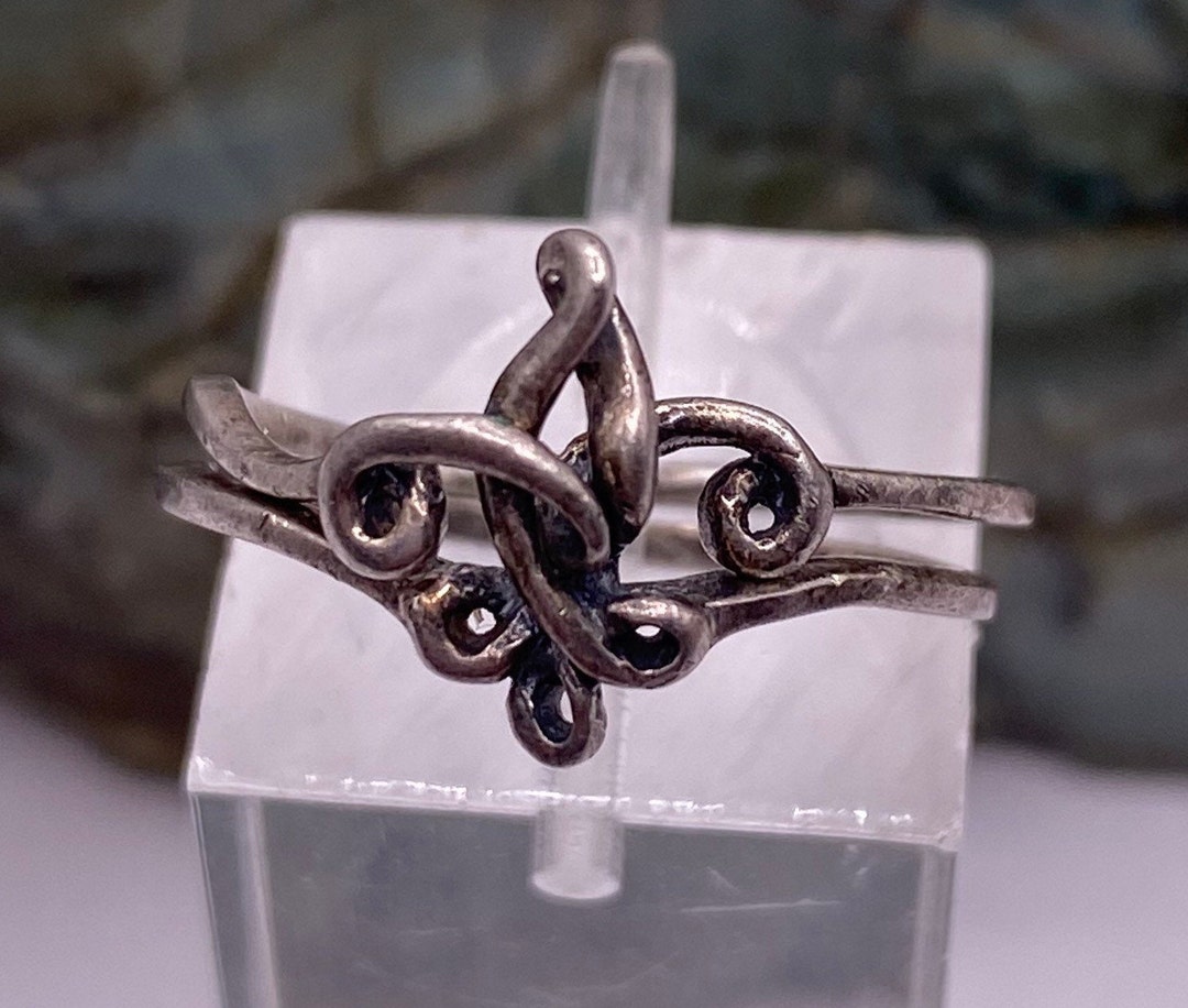 Sterling Silver Interlocked Knot Ring Sz 5.25 (986) - Etsy