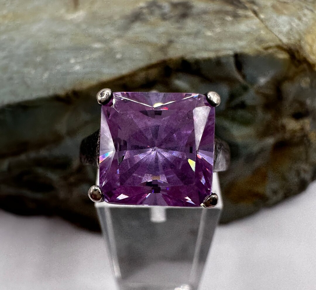 Sterling Silver and 10mm Purple Princess Cut Cubic Zirconia Solitaire ...