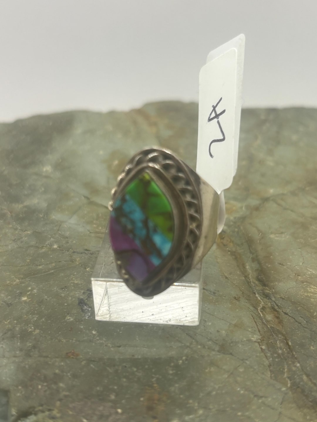 Vintage Size 6 Multi Colored Crushed Stone Native American Style Ring ...