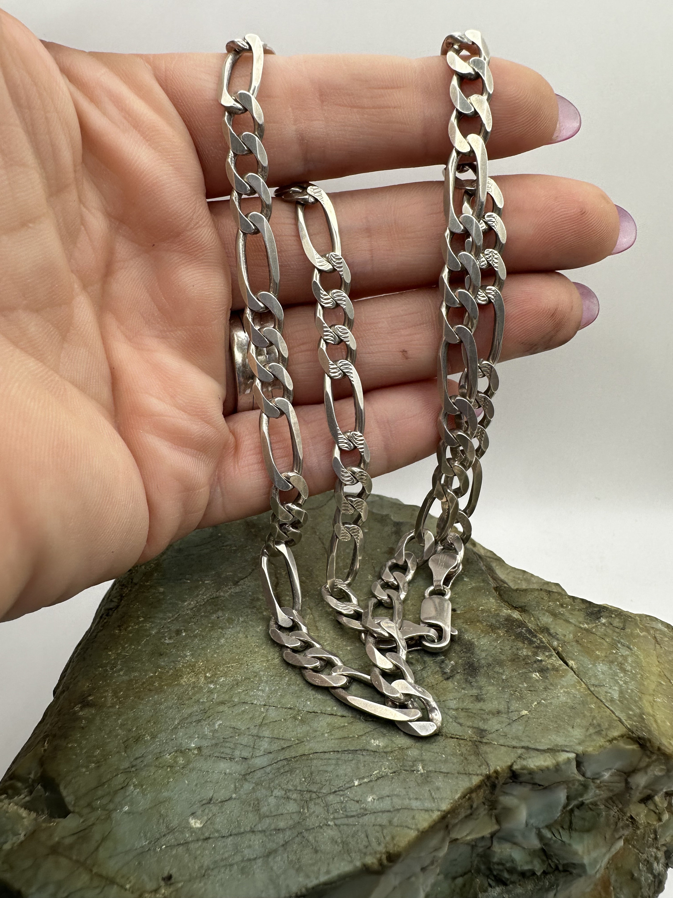 Sterling Silver 7mm Textured Figaro Chain Necklace 22" (6124) - Etsy