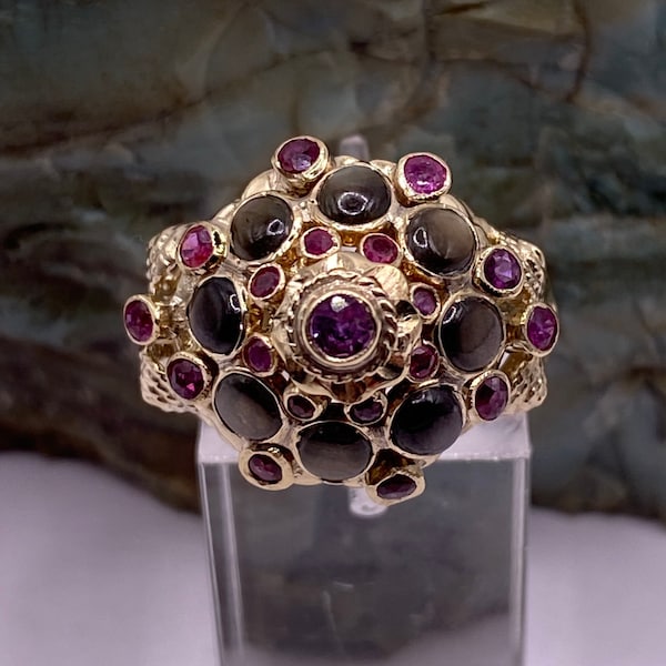 14k Ruby Pyramid Rings - Etsy