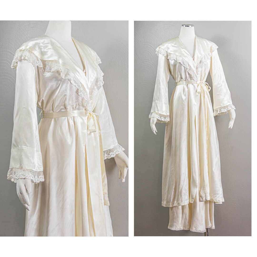 Lovely 40s White Rayon Satin and Lace Peignoir Robe, Wrap Style, Shawl ...