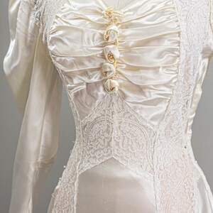 Romantic 40s White Rayon Satin and Lace Wedding Gown, Satin Roses With ...