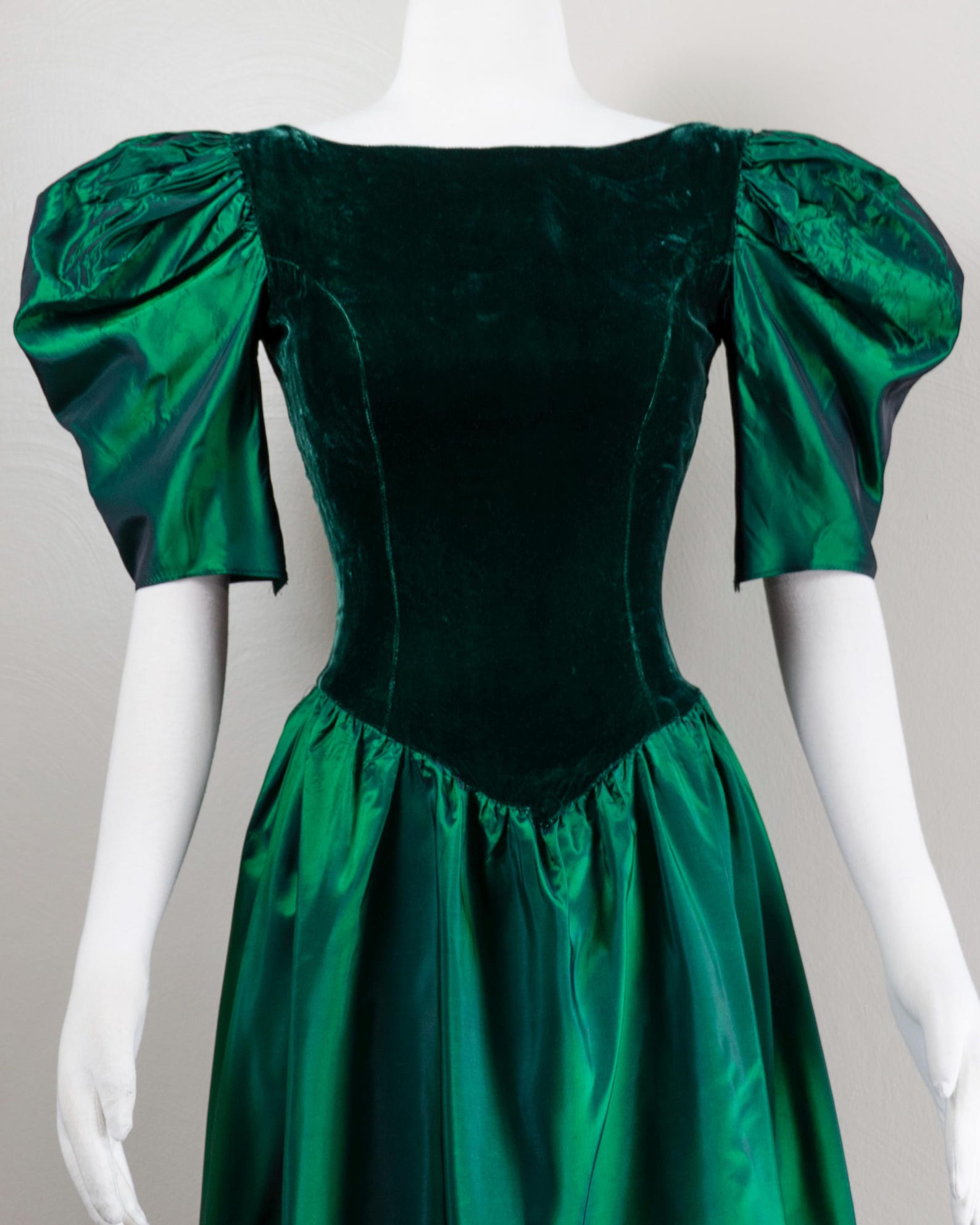 1980s Forest Green Velvet & Taffeta Evening Dress, Puff Sleeves, Deep V ...