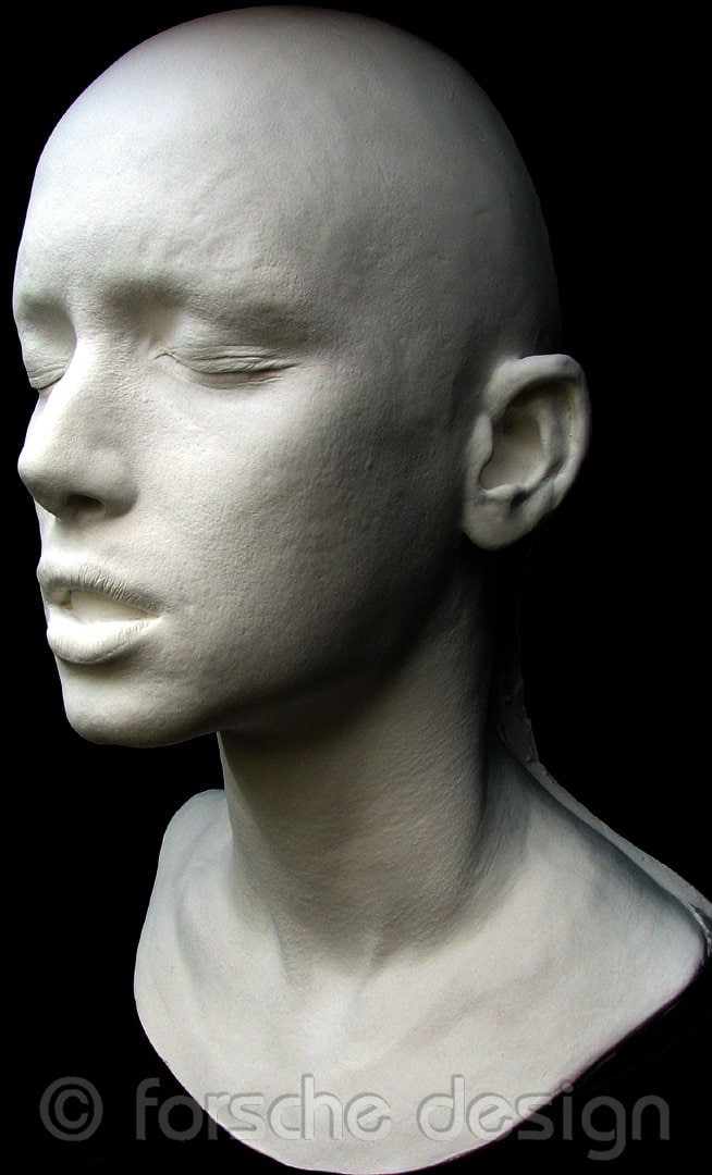 Winona Ryder Life Mask, Stranger Things, Dracula, Edward Scissorhands ...