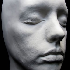 Anne Hathaway Half Face Life Mask Lifecast Bust Dark Knight Catwoman ...