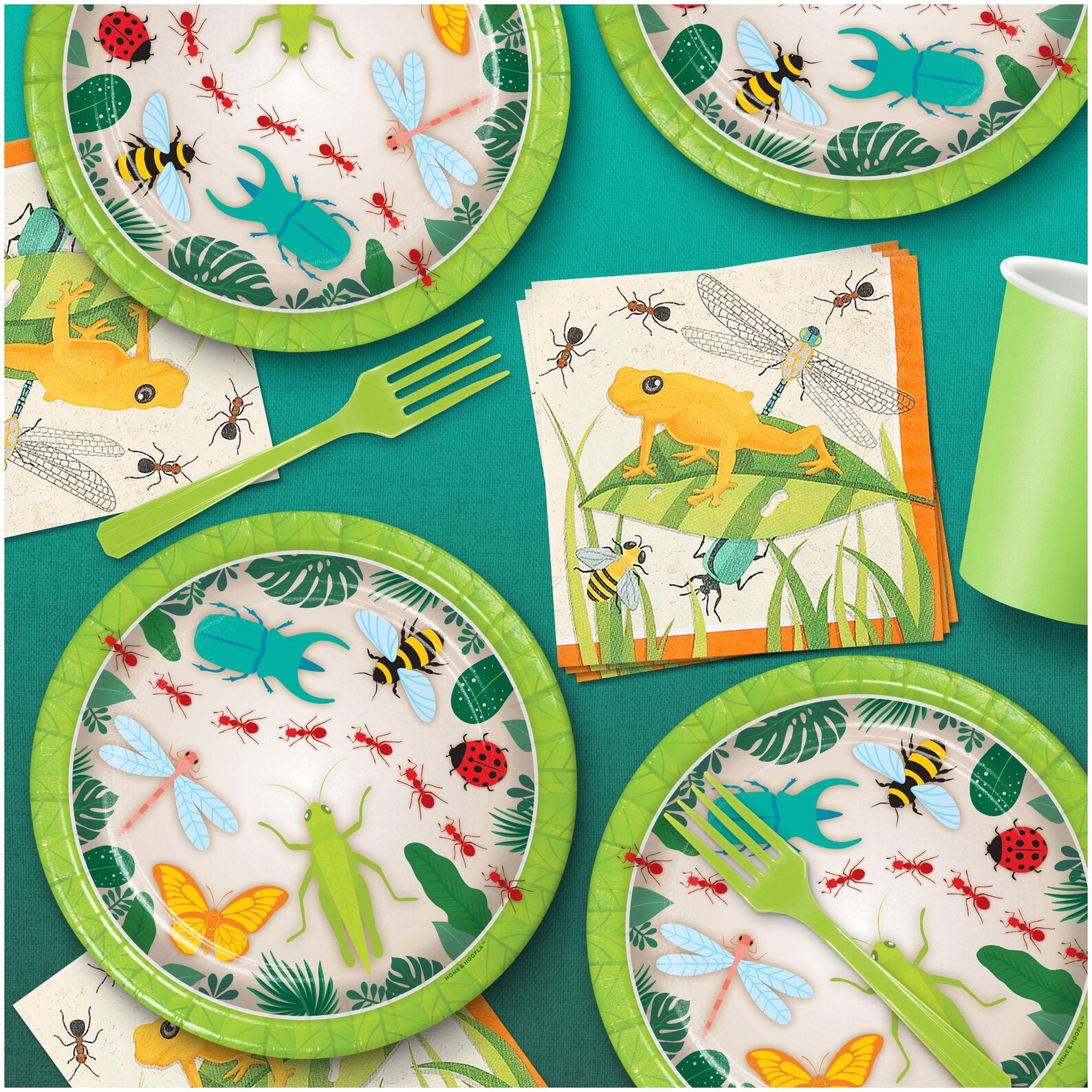Insect Party Supplies Set – Bug Dessert Plates, Napkins, Table Cover ...