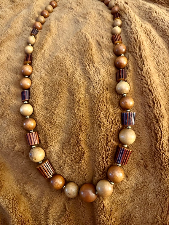Bakelite & Wood Bead Necklace - Gem