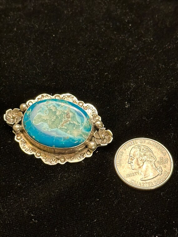 Native American Turquoise Brooch - Gem