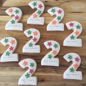 10 Childrens Iced Personalised Birthday Vanilla Biscuits, Age Biscuits ...