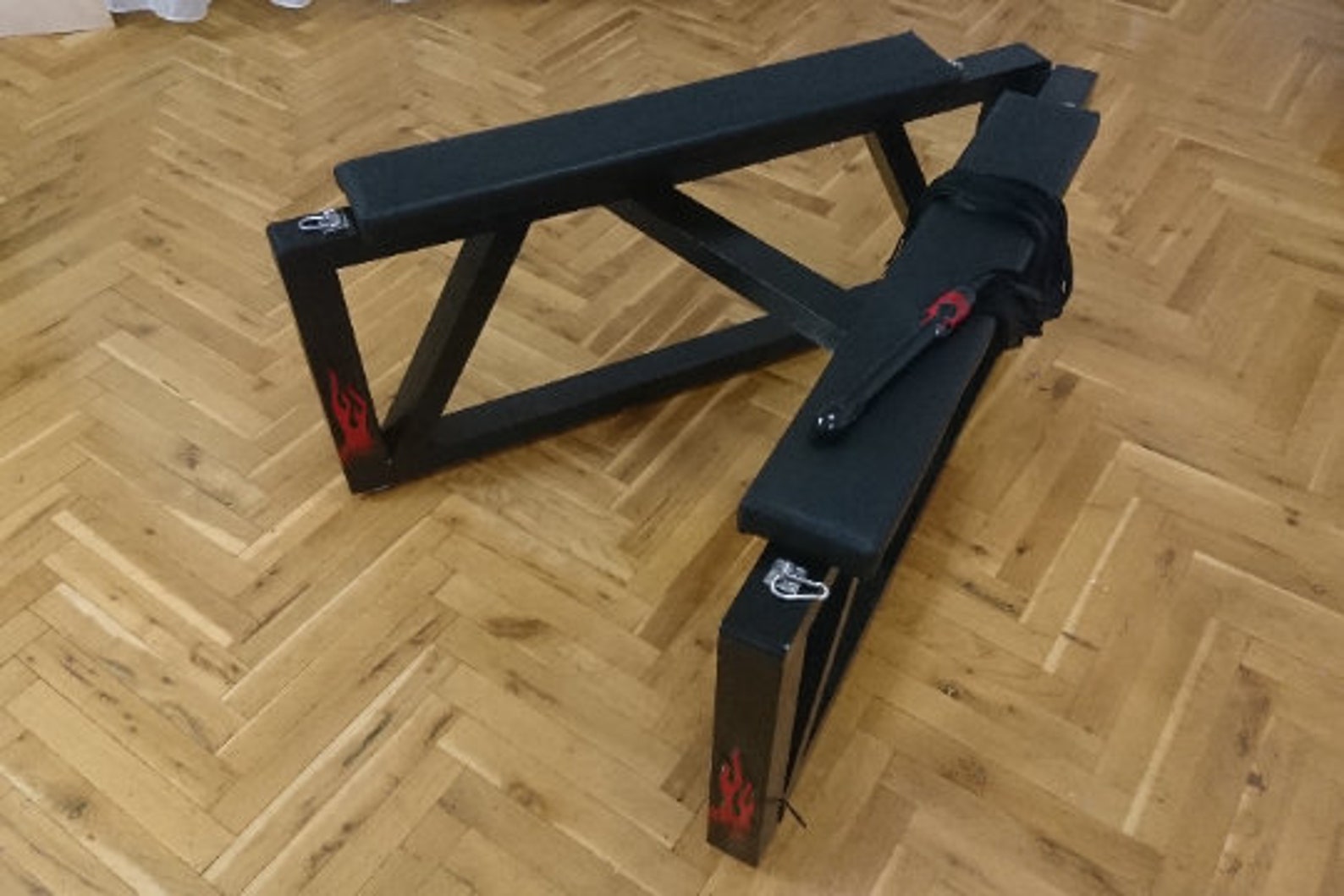 A Set Padded Hand-made BDSM Bench and Flogger BDSM Bondage BDSM ...