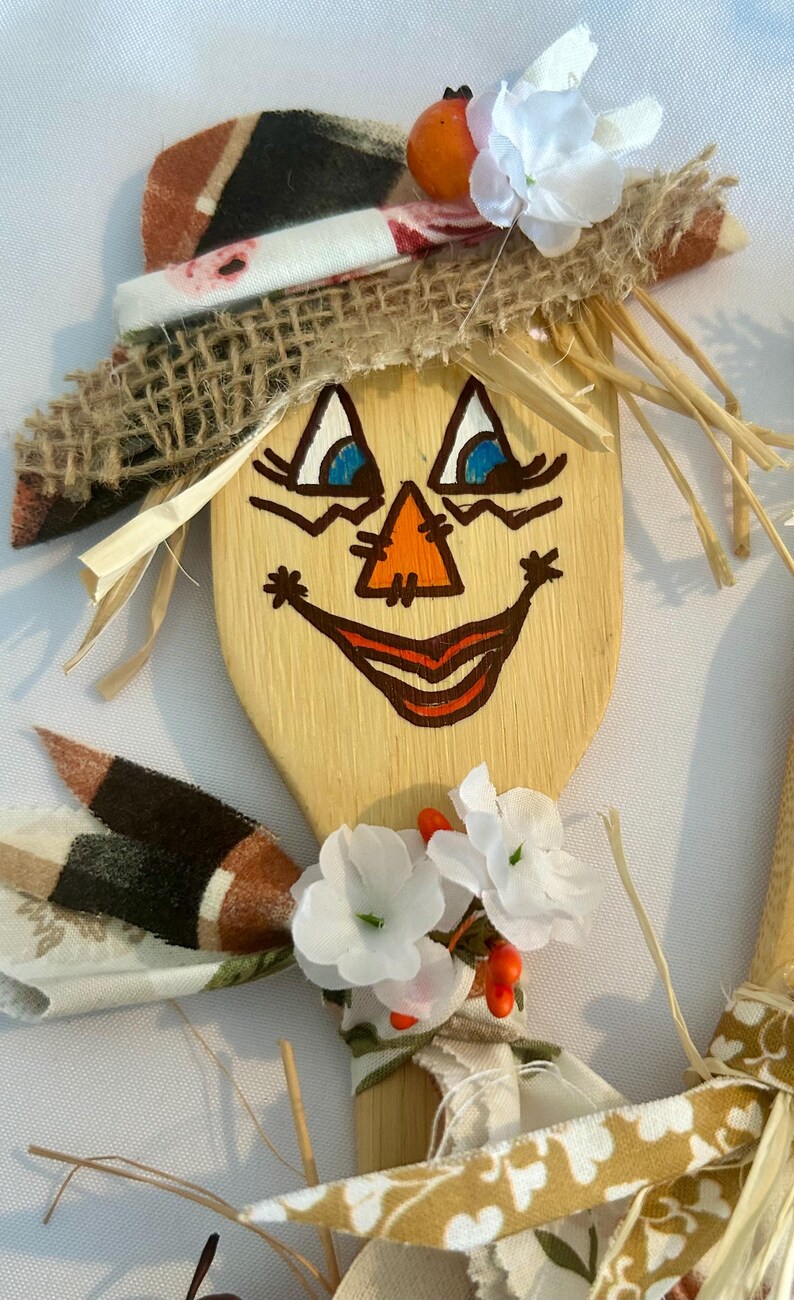 Mr and Mrs Scarecrow Wooden Spoons, Hand Painted Scarecrow Spoons for ...