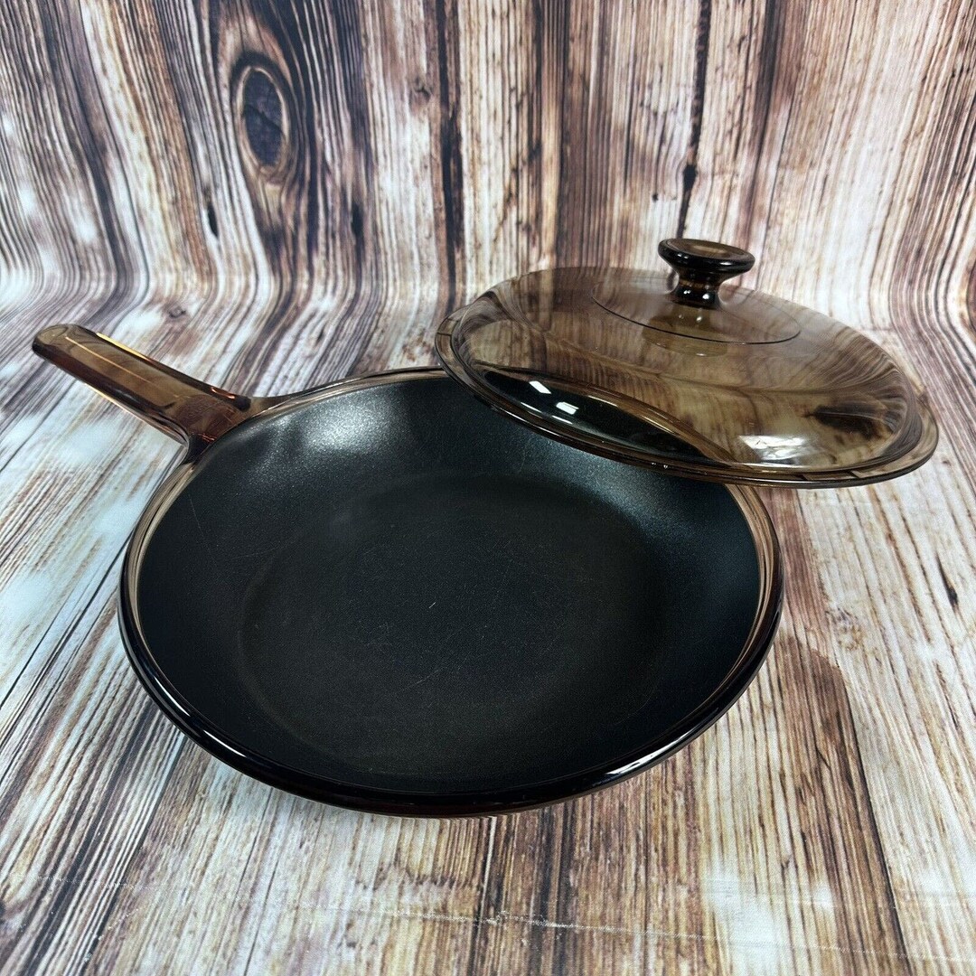 Corning Ware Vision Amber 9 Glass Skillet Fry Pan Teflon Bottom Pyrex ...