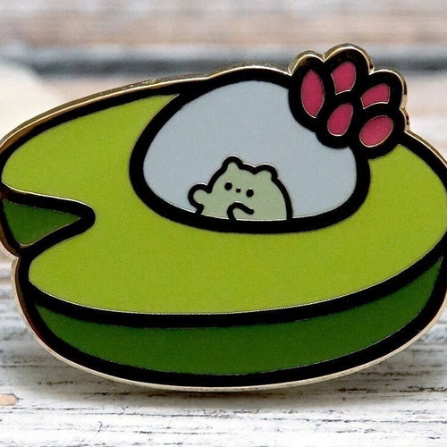 Cute Space Frog Enamel Pin - Etsy