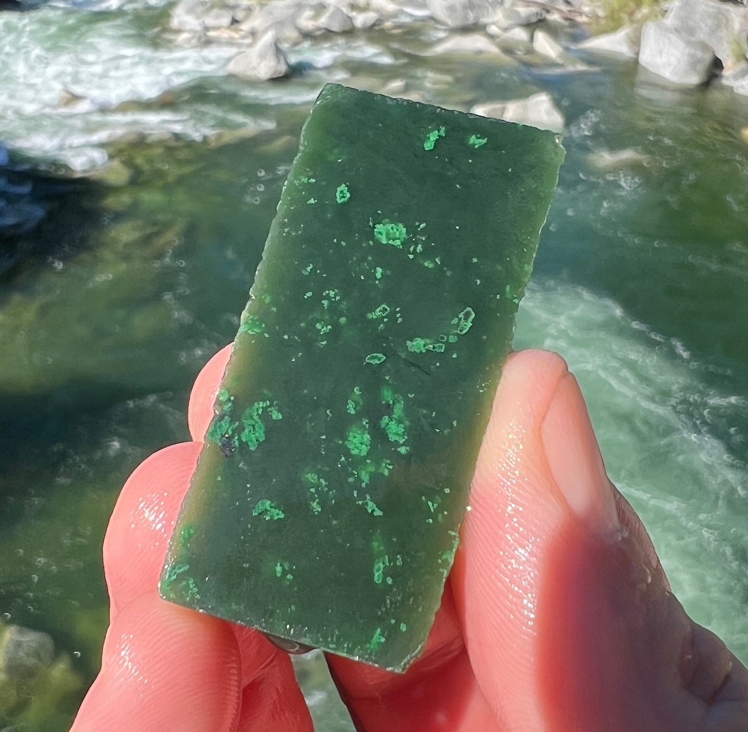 Nephrite Jade Rough W/ Chromium Inclusions 31 Grams Cabochon Jewelry ...