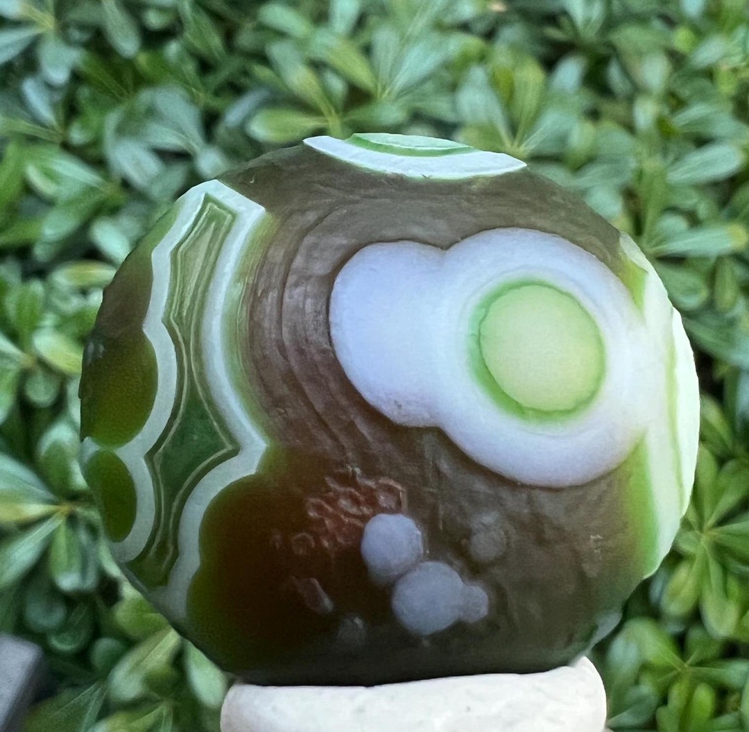 Exceptional Green Gobi Eye Agate 21 Grams Gobi Desert Mongolia Agate ...