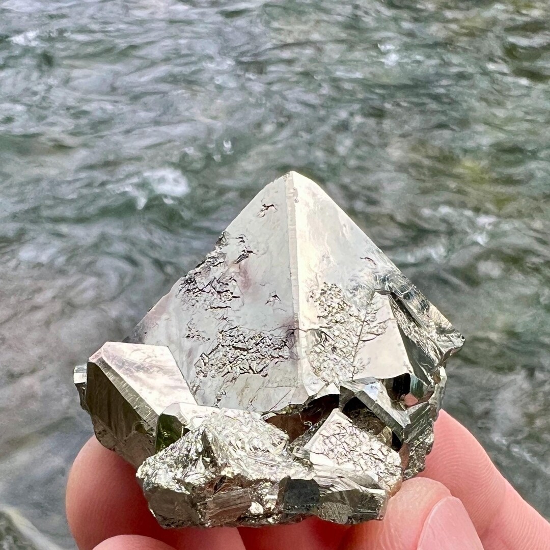 Crisp Octahedral Pyrite Pyramid Cluster From Peru • 102 Grams • Genuine ...