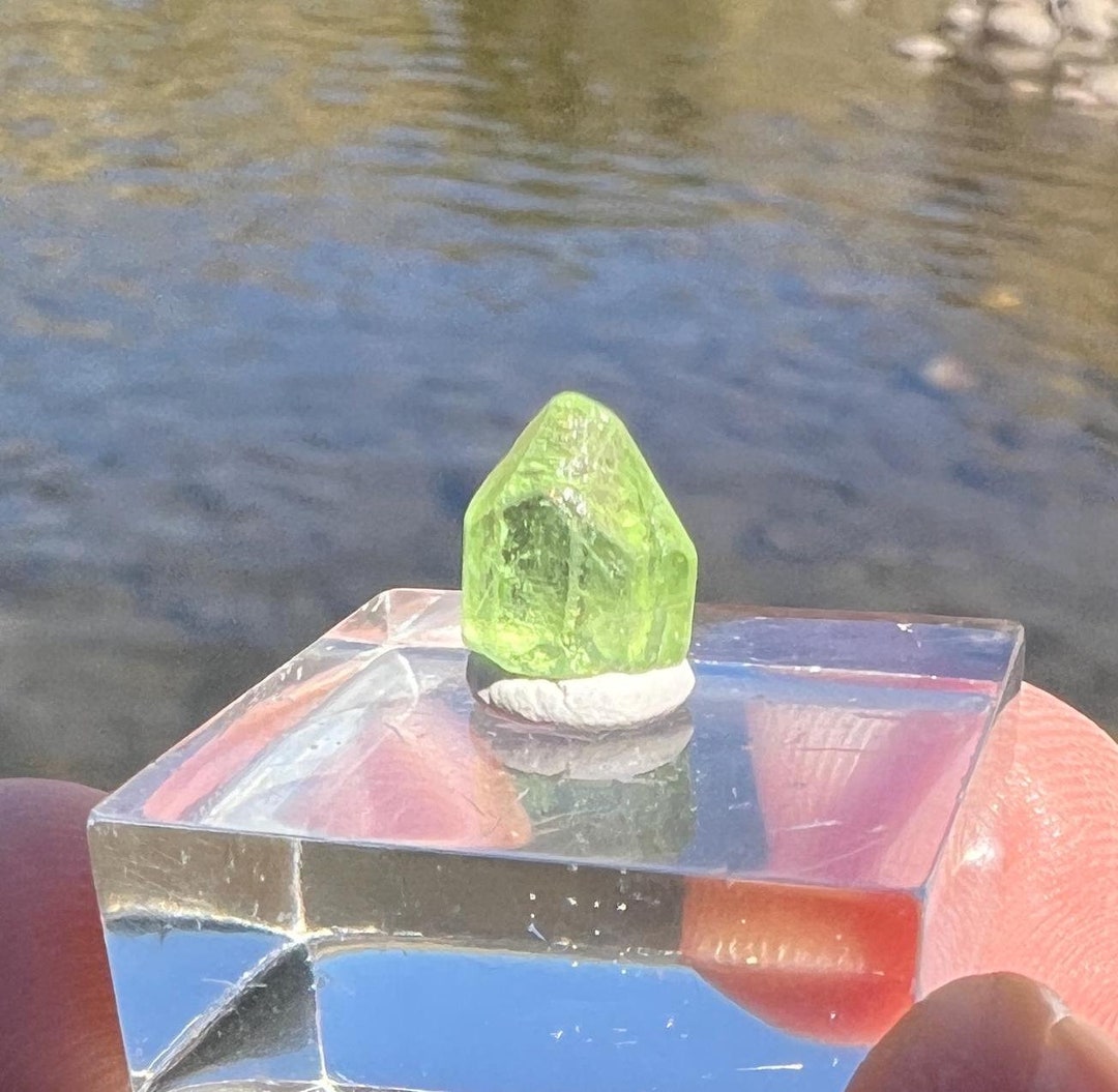 Gemmy Little Green Terminated Peridot Crystal From Himalayas • 3.5 ...