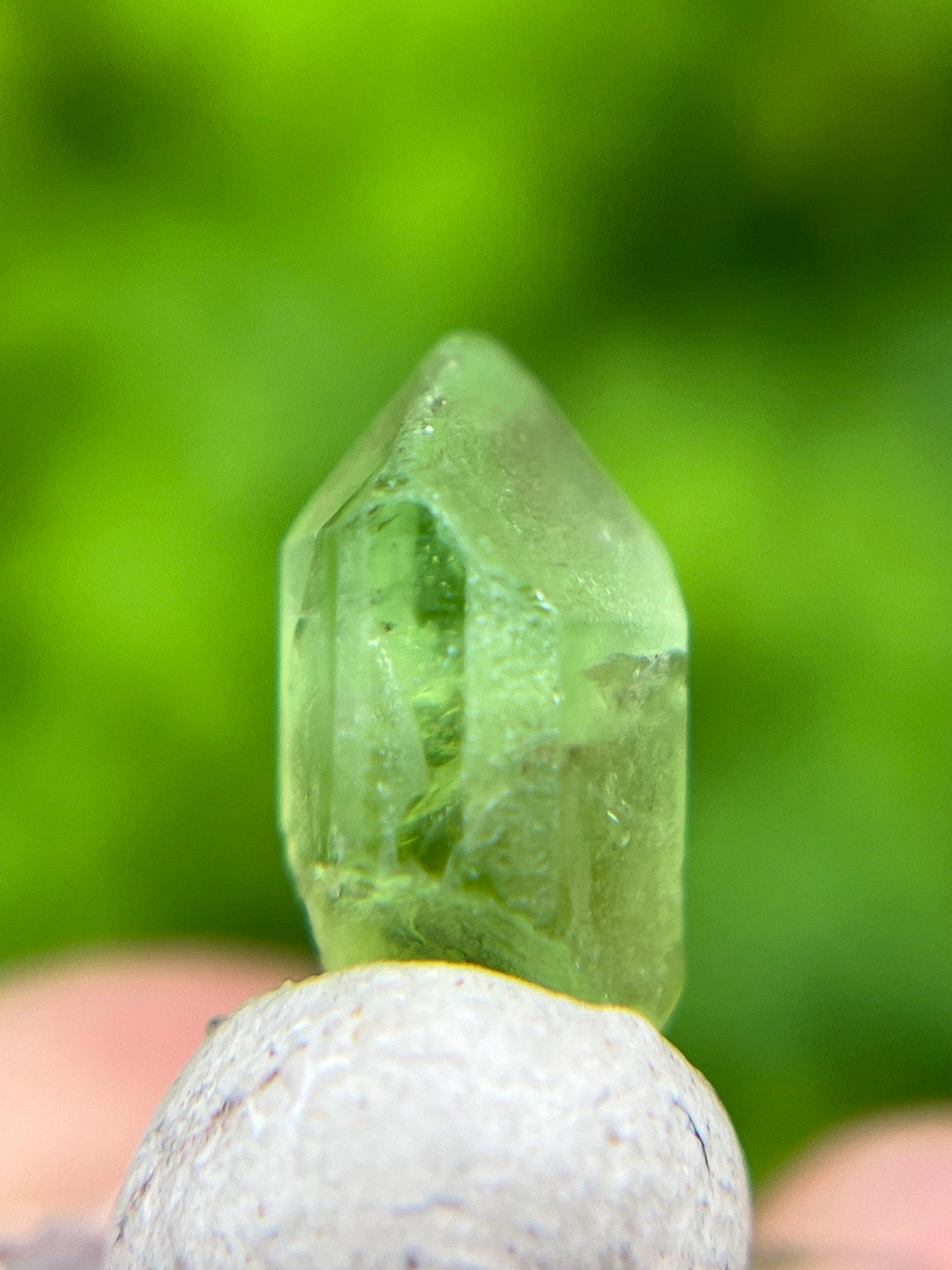Natural Terminated Peridot Crystal From Himalayas 1.7 Grams 100% ...