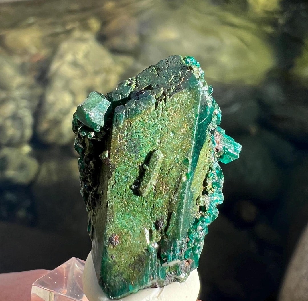 Lush Emerald Green Dioptase Crystal Cluster From Namibia • 9 Grams ...