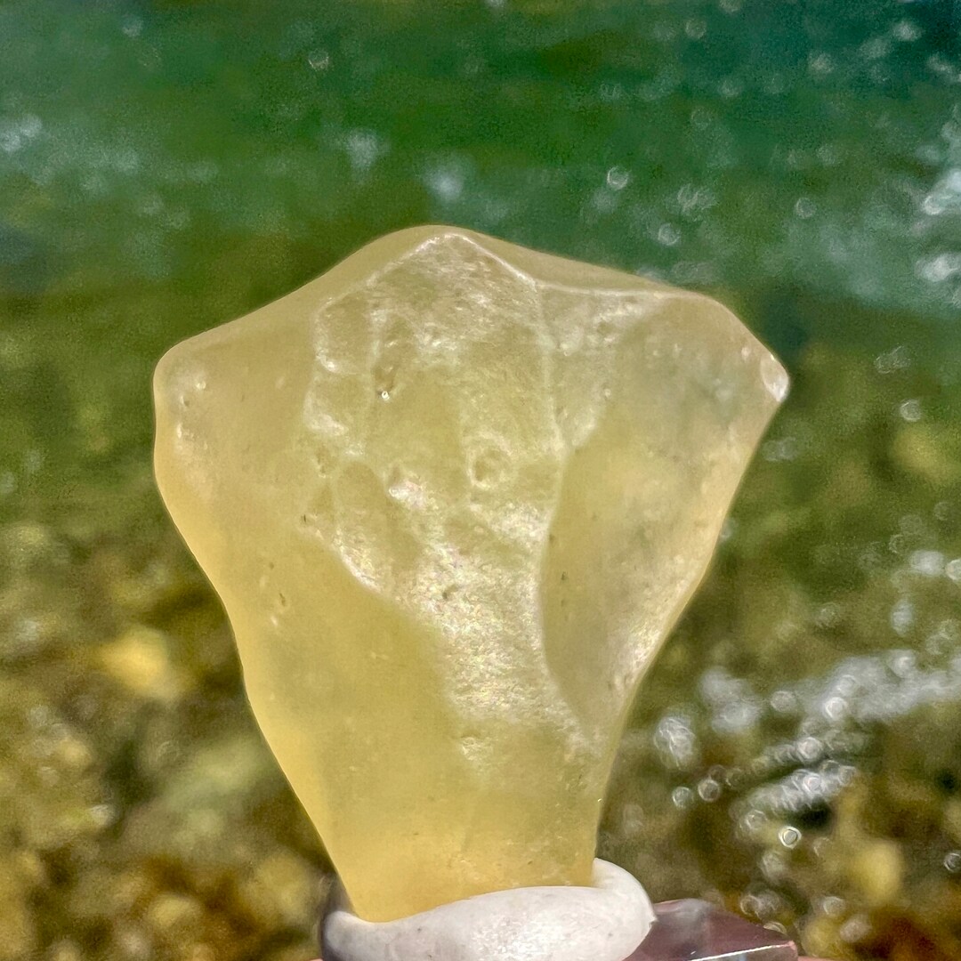 Larger Libyan Desert Glass Crystal 15 Grams LDG Libyan Tektite ...