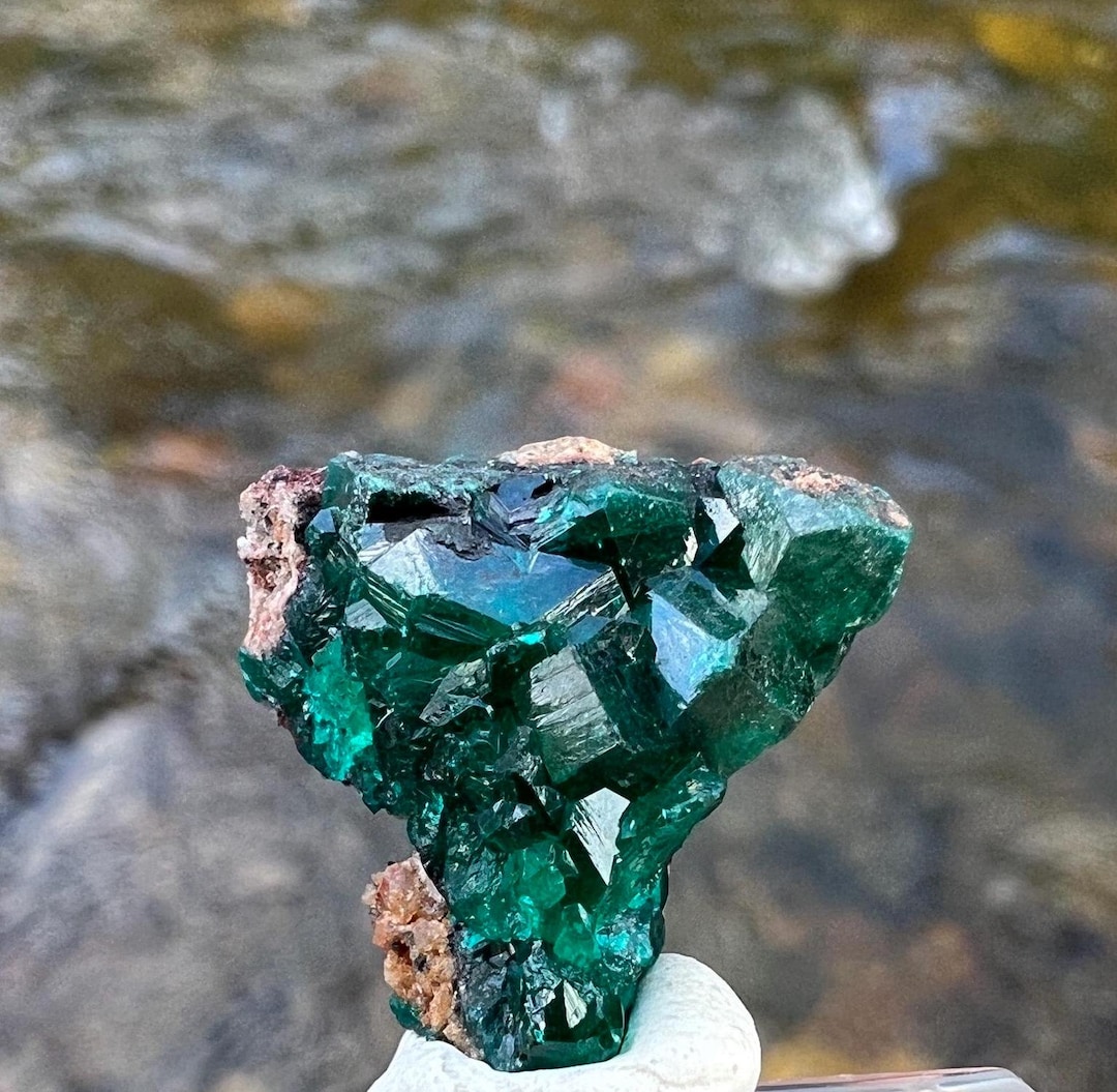 Shimmering Emerald Green Dioptase Crystal From Namibia • 17 Carats ...